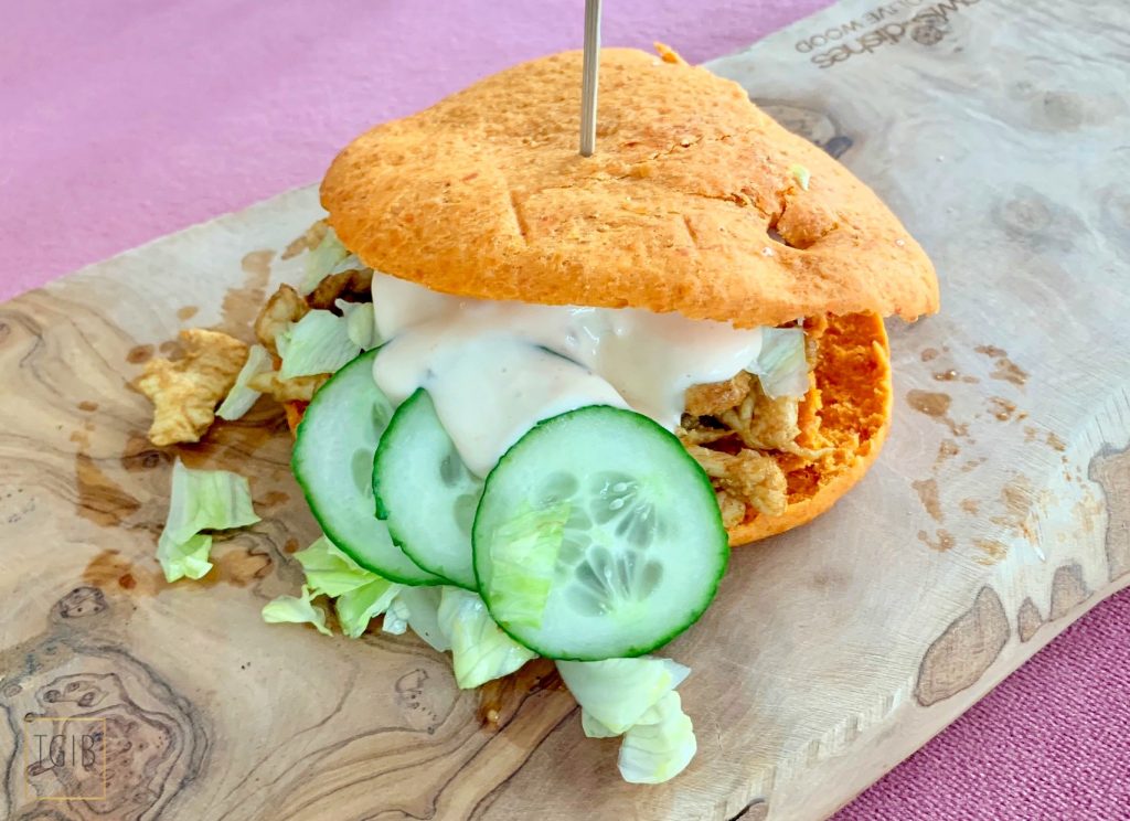 The Leann Light Sauzen - The Girl in Bed